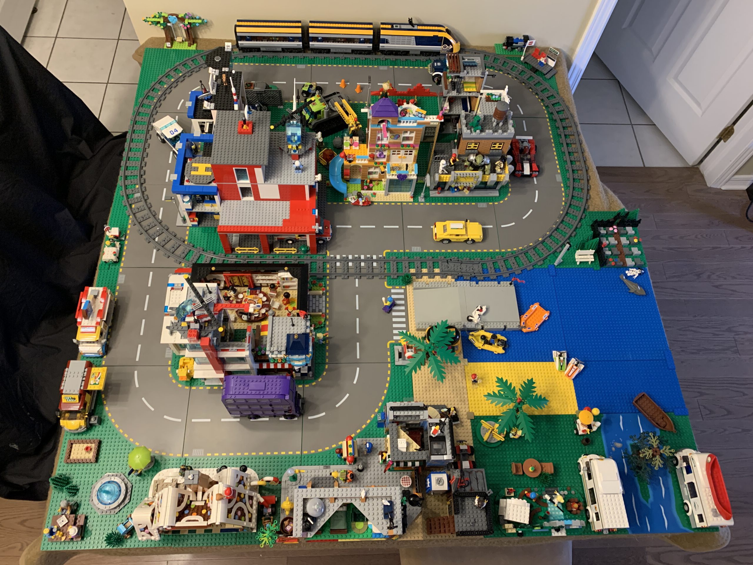 aron-m-my-lego-city-from-above-upside-down